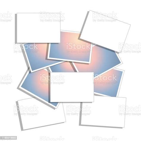 비문에 대한 빈 장소와 흰색 배경에 격리 된 사진의 스택 커버용 템플릿입니다 사진 콜라주 에 대한 모형 사진 예술 및 공예제품에