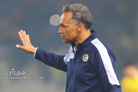 عکس ژوزه مورایس پای سفره عقد سرمربی سپاهان در ۵۸ سالگی داماد شد