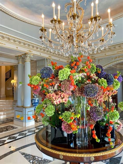 Pin On ⚜️beautiful Centerpieces ️⚜️ Hotel Flower Arrangements Large