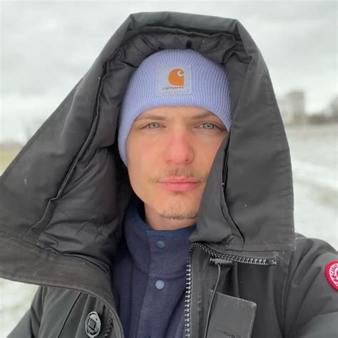 Drake Lawrence Its Drake Threads Say More