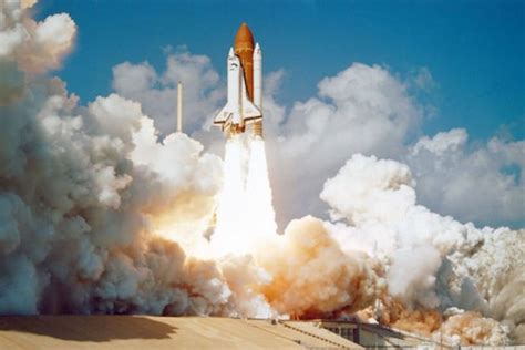 نصوص عمرها 500 عام تتحدث عن السفر إلى القمر مجلة سيدتي