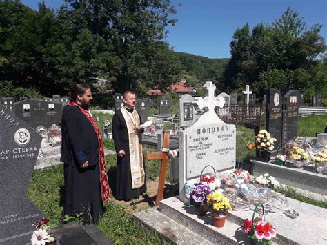 Четрдесетодевни помен професорици Донки Поповић из Бијелог Поља Епархија будимљанско никшићка