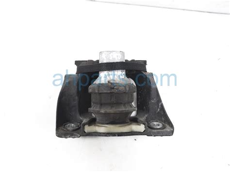 2019 Volvo S90 Engine Motor Front Right Engine Mount 32298680