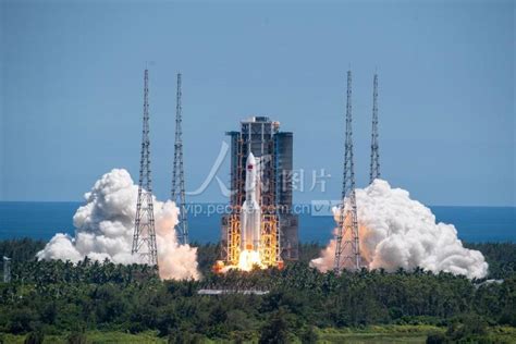 海南文昌：问天实验舱发射任务取得圆满成功 人民图片网