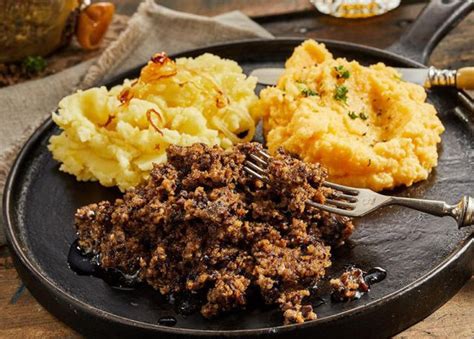 14 Traditional Scottish Foods That Will Make You Fall For Them