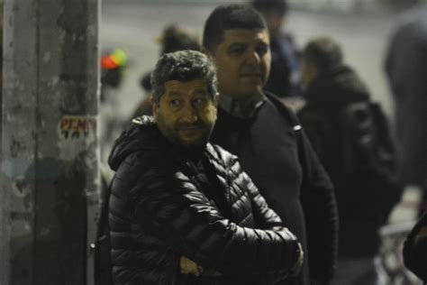 Христо Иванов и мъжката му секретарка Мирчев си глътнаха Информационна агенция ПИК