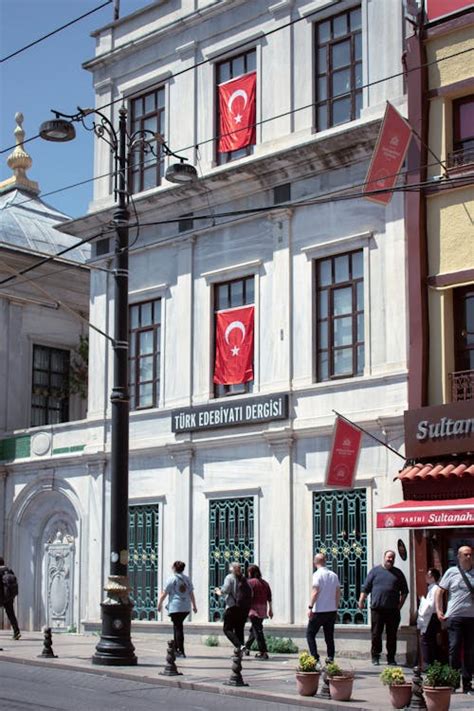 거리 기둥 난간 르네상스 건축 보도 이스탄불 인도 장식 칠면조에 관한 무료 스톡 사진