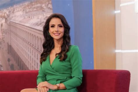 Домашна РЕТРО ТОРТА Най вкусната шоколадова торта с орехи със съставки които имате в кухнята