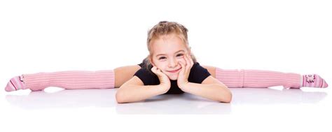 Гимнастика на Резинотехнике 露‍♀️ГИМНАСТИКА и АКРОБАТИКА для девочек и мальчиков от 3 лет