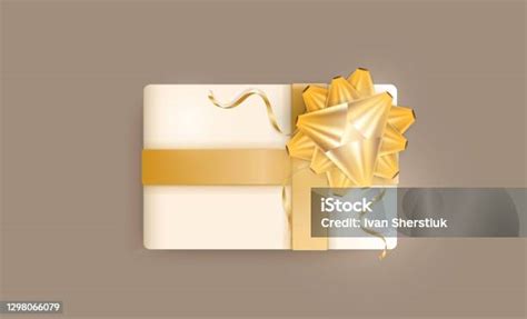 샴페인 색상 골드 리본 활이 있는 사실적인 선물 상자 벡터 그림입니다 2차 도형에 대한 스톡 벡터 아트 및 기타 이미지 2차 도형 3차원 형태 개념 Istock