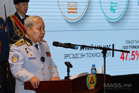 Онцгой байдлын байгууллагын алба хаагчид 8260 иргэний амь нас 372 2