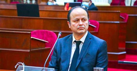 Perfil Y Hoja De Vida De Aaron Oyarce Elegido Como Representante Ante