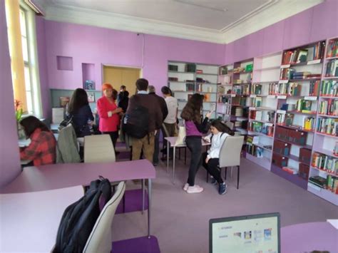 Столична библиотека