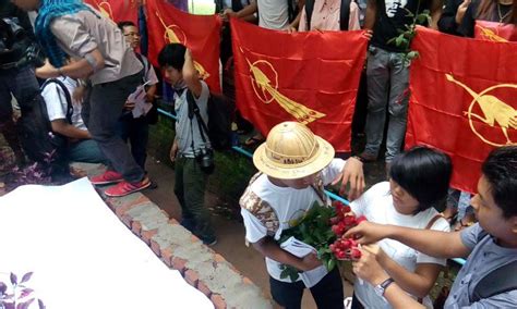 Dvb ရန္ကုန္တကၠသုိလ္တြင္ က်င္းပသည့္ ဆဲဗင္းဇူလုိင္ အထိမ္းအမွတ္ အခမ္းအနား ျမင္ကြင္း သတင္းဓာတ္ပုံ