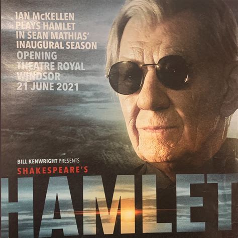 Hamlet Starring Ian Mckellen Shenton Stage