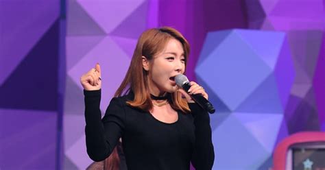 [td포토] 홍진영 몸매 다 드러나는 블랙 원피스