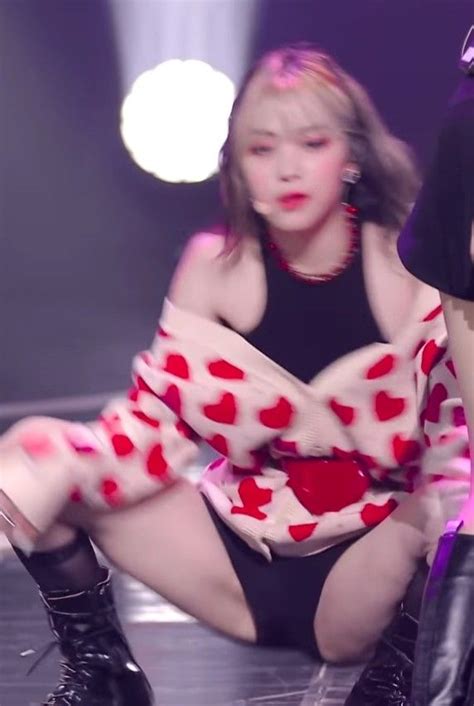 Korean Girl Groups Red Velvet Seulgi Asian Model Girl Itzy Kpop Girls