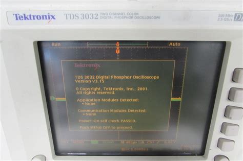Tektronix Tds3032 Color Oscilloscope 2 5gsa S 300mhz 2ch Ebay