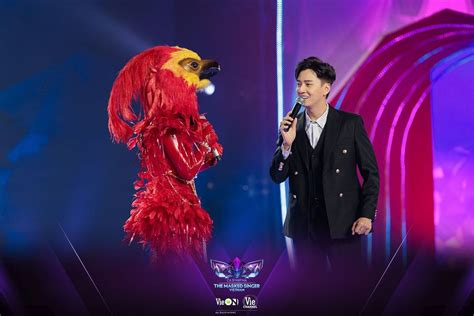 Phượng Hoàng Lửa Mang Một Ca Khúc đầy Tính Sử Thi đến Chung Kết The Masked Singer