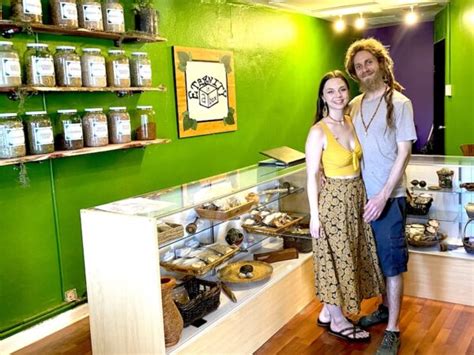 Contact Eternity In A Box Botanicals