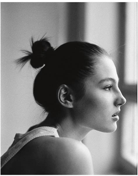 Пин на доске N Студийные портреты Портрет Фотосессия