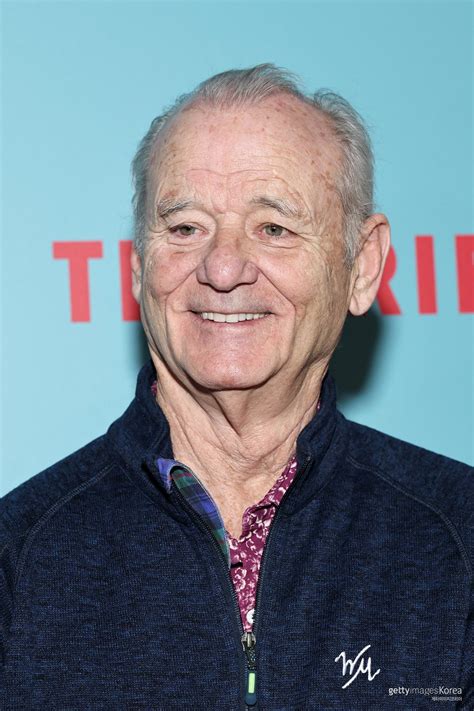 생방송 중 여배우에 강제 키스…74세 美 배우 논란 [da 할리우드]