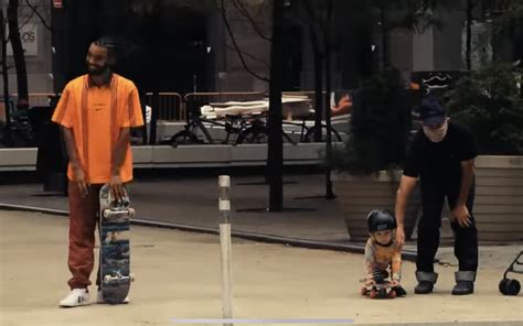 스케이트 필름으로 배우는 봄·여름 스타일링 가이드