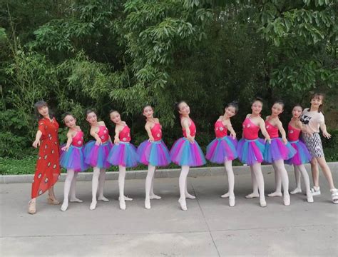 中学啦啦队 学校啦啦队 中学舞蹈 第11页 大山谷图库