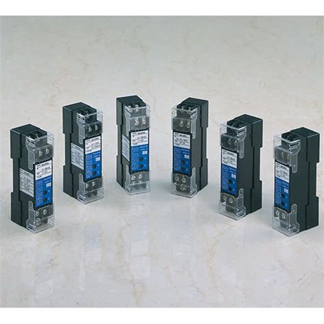 Terminal Block Type Thermocouple Temperature Transmitter With Isolated Single Output Color