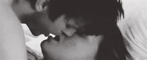 Romantisk Kyss  Deep Passionate Kiss S Tenor