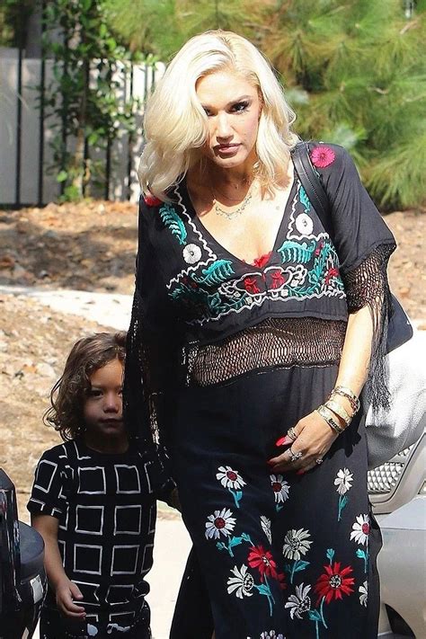 Best 13 Who Is Bella Thornton All About Billy Bob Thorntons Daughter