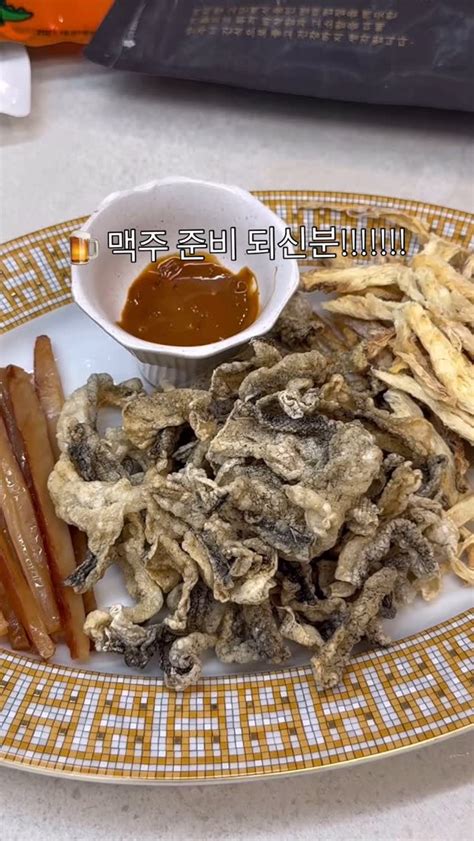 윤블리맘 대표 이지선 울산 최양락 선생님 머리가 된🙄👩🏻 이지서이 가 요즘 푹 빠진 명란🫶🏻 어떤 요리로 해먹으면 더 맛나유 👉🏻👈🏻👀🩷 명란의맛 이제서야