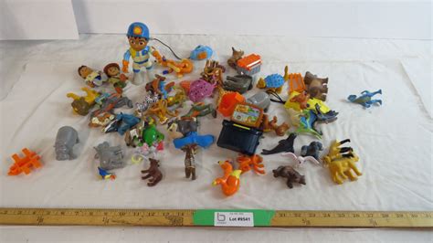 Go Diego Go Action Figure With Grappling Hook And Assorted Animals