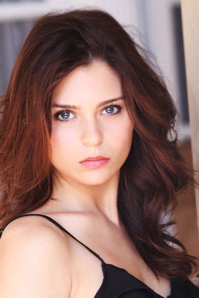 Alexandra Krosney Bio Height Weight Age Measurements Celebrity Facts