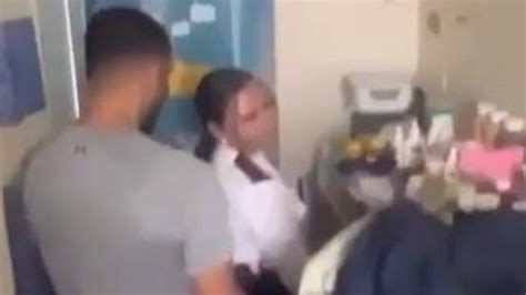 Wärterin beim Sex mit Häftling erwischt oe24 at