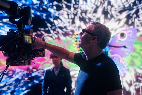 Focus On Lenses Virtual Viewpoint