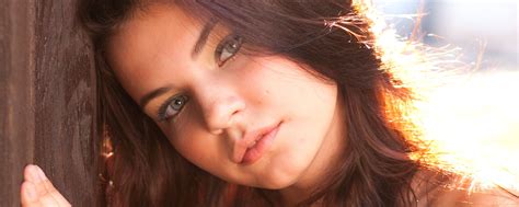 Download Wallpaper Girl Long Hair Beautiful Pretty Lips Face