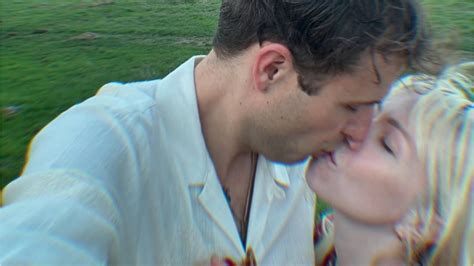 Carly Rae Jepsen Marries Cole Mgn Au — Australias Leading