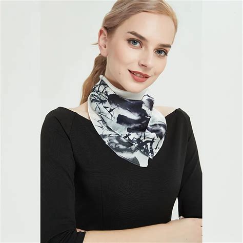 럭셔리 리얼 실크 스카프 여성용 중국 스타일 잉크 인쇄 로터스 작은 사각형 스카프 53cm 실키 랩 풀라 화이트여성용 스카프 Aliexpress