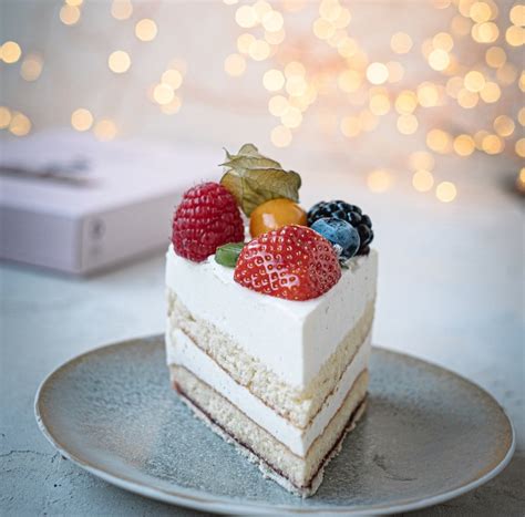 Why Chasing Shiny Objects Isnt A Great Approach To Sales Rob Malec