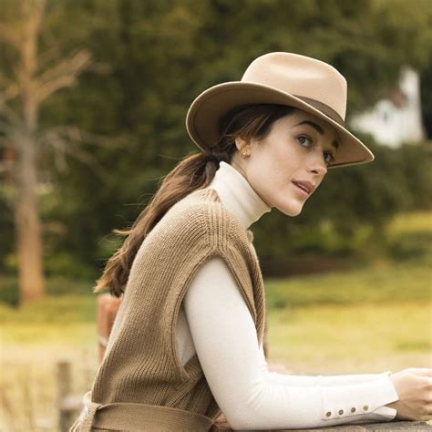 Hicks And Brown Ladies Suffolk Fedora Hat Gamebird Feather Camel
