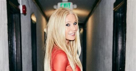 Gwyneth Paltrow Shows Off Her Incredible Butt In Completely See Through Outfit The Mirror Us