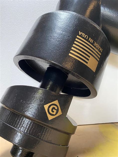 Fabricating 6ft Foam Knockout Prop Tool