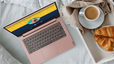 Tech Life Lenovo Storyhub