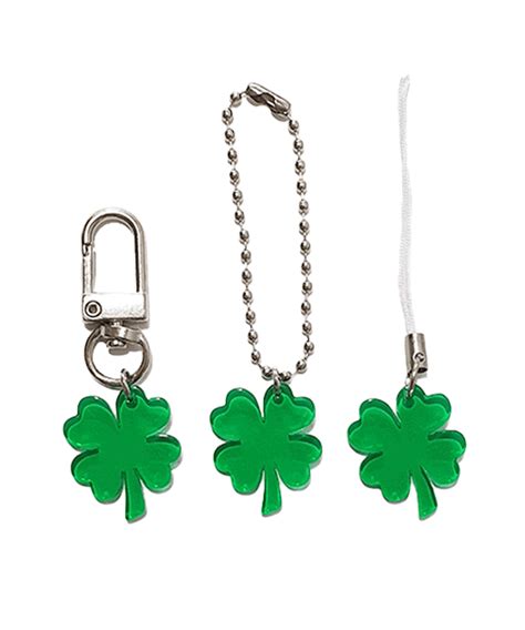 11할인당일출고⚡ 초록 연두 네잎클로버 아크릴 키링 새해선물 에어팟 1 2 3세대 프로 친구 우정 생일 선물 감성 버즈