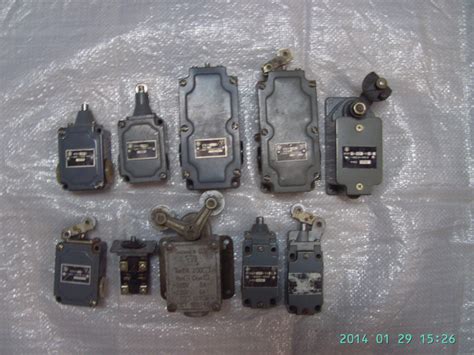 Выключатели концевые путевые конечные в Харькове от компании ЧП «Электрин