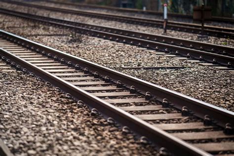 「撮り鉄が線路内に」異例の車内放送繰り返し 一体何が？京王電鉄に聞いた J Cast ニュース