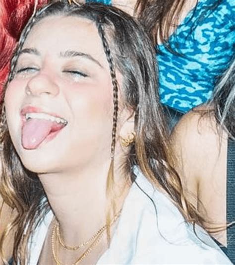 Gostosinha Rloudvoltan