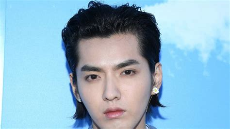 Осъдиха к поп звезда на 13 години затвор Новини бг