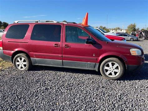 2005 Saturn Relay Mayco Auctions